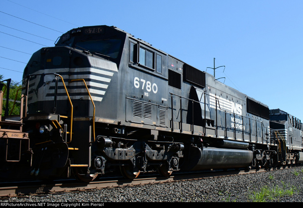 NS 6780